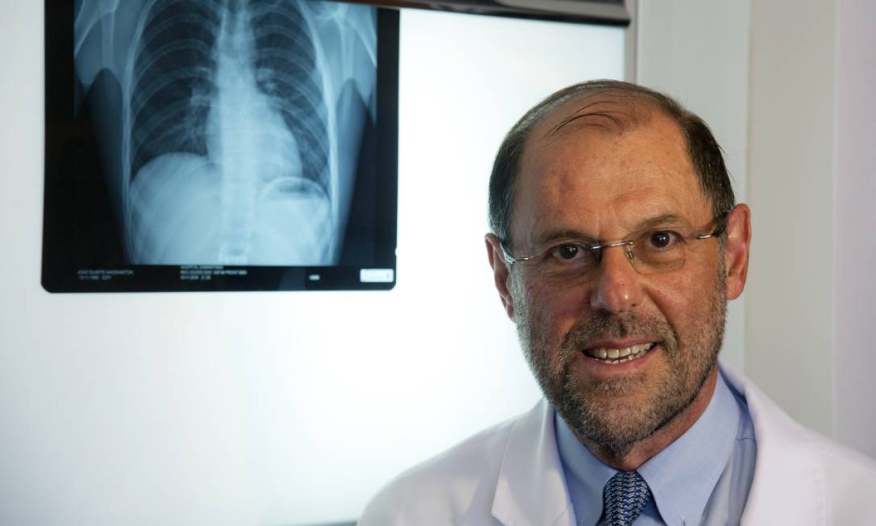 ‘Controlar o câncer vale mais que a cura’, afirma o imuno-oncologista Daniel Tabak - Jornal O Globo