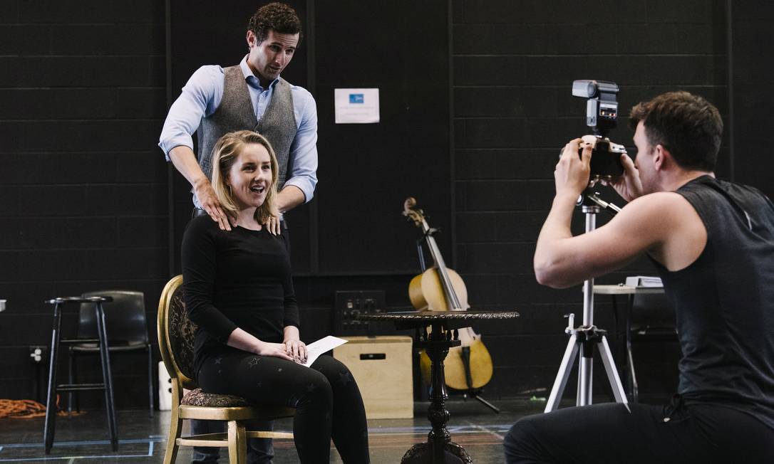 Musical 'Diana' tem trilha de tecladista do Bon Jovi e 'absolve' Lady ...