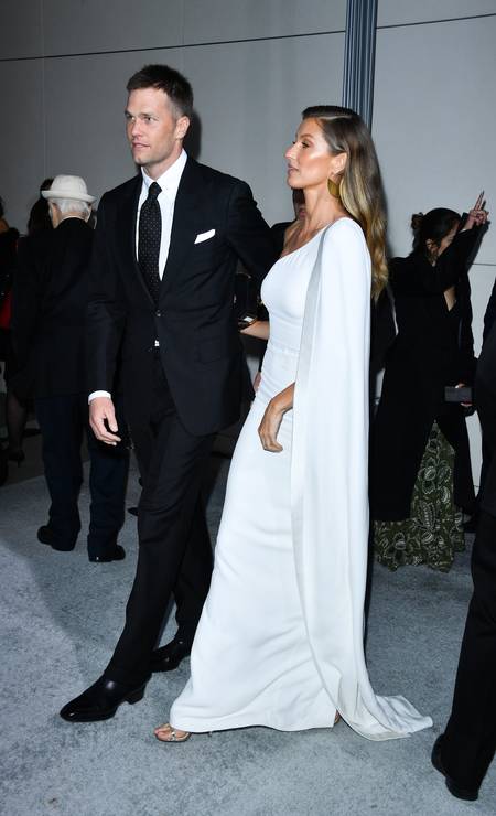 É o amor! Gisele Bündchen e Tom Brady roubam a cena em evento de gala ...