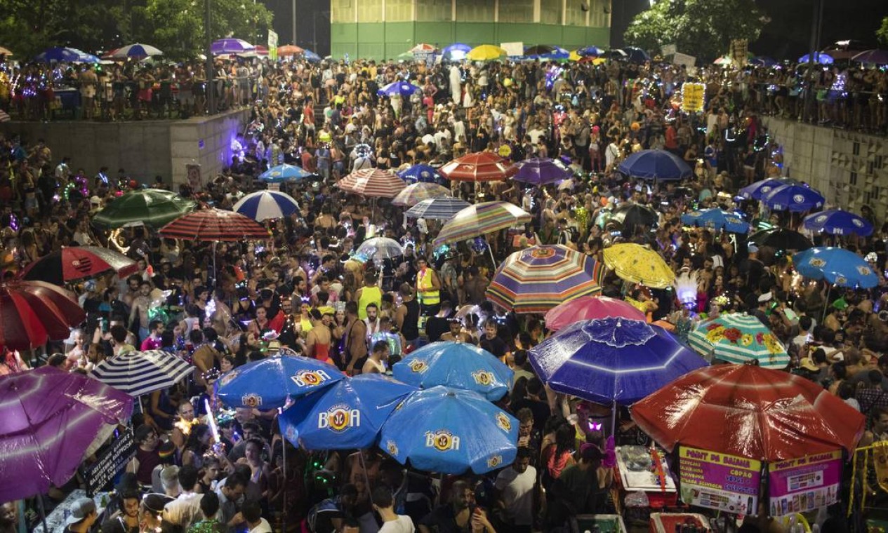 Minha Luz é de LED brilha na madrugada do Rio no carnaval 2019 - Jornal ...