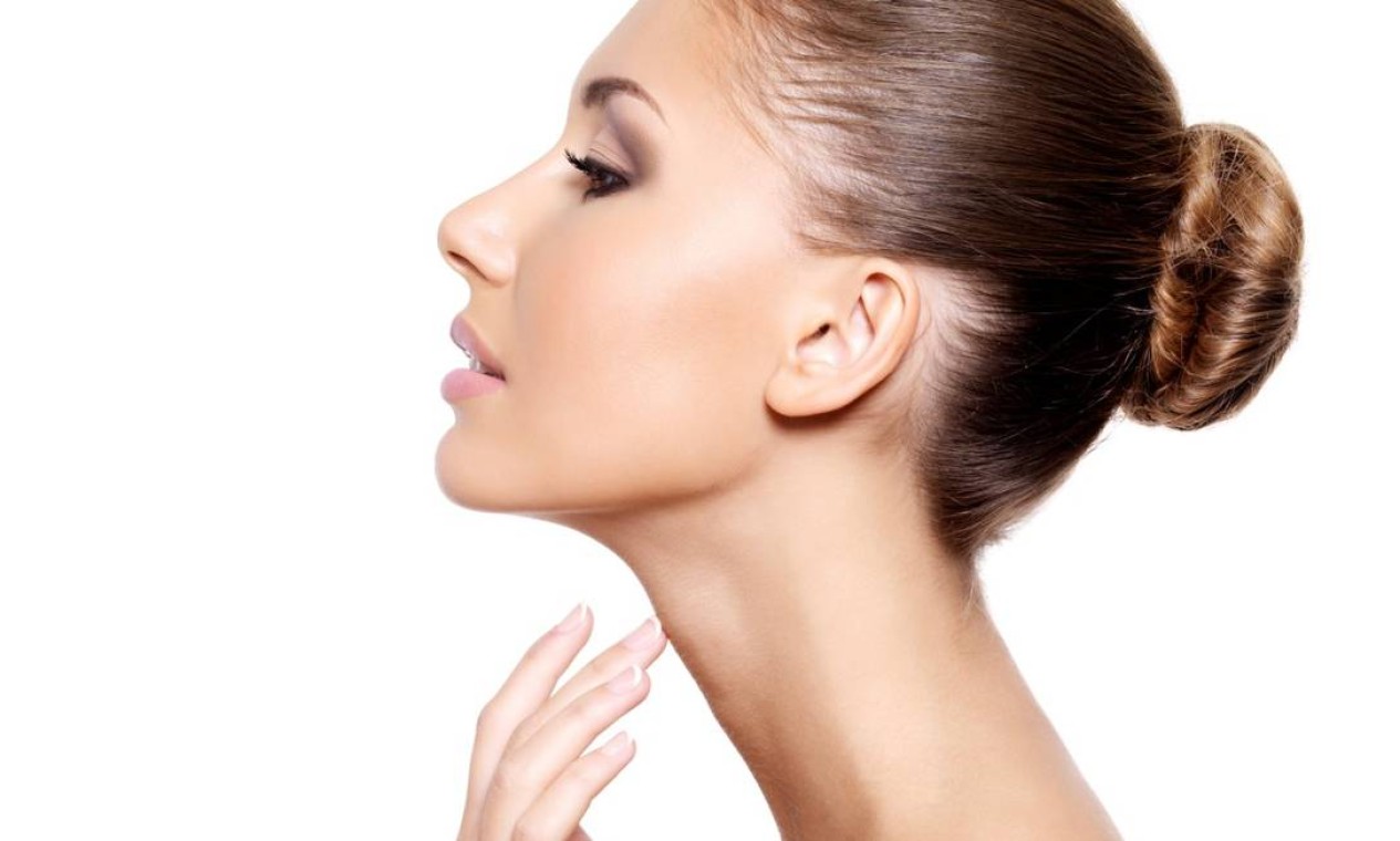 Pescoço: especialistas ensinam a tratar a pele da região - Jornal O Globo