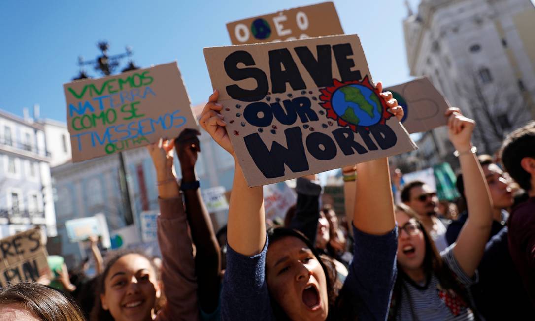 Em luta pelo meio ambiente, Greta Thunberg é eleita a jovem que 'mudou ...