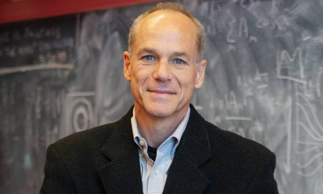 'É o patriarca da cosmologia moderna', diz Marcelo Gleiser sobre ...