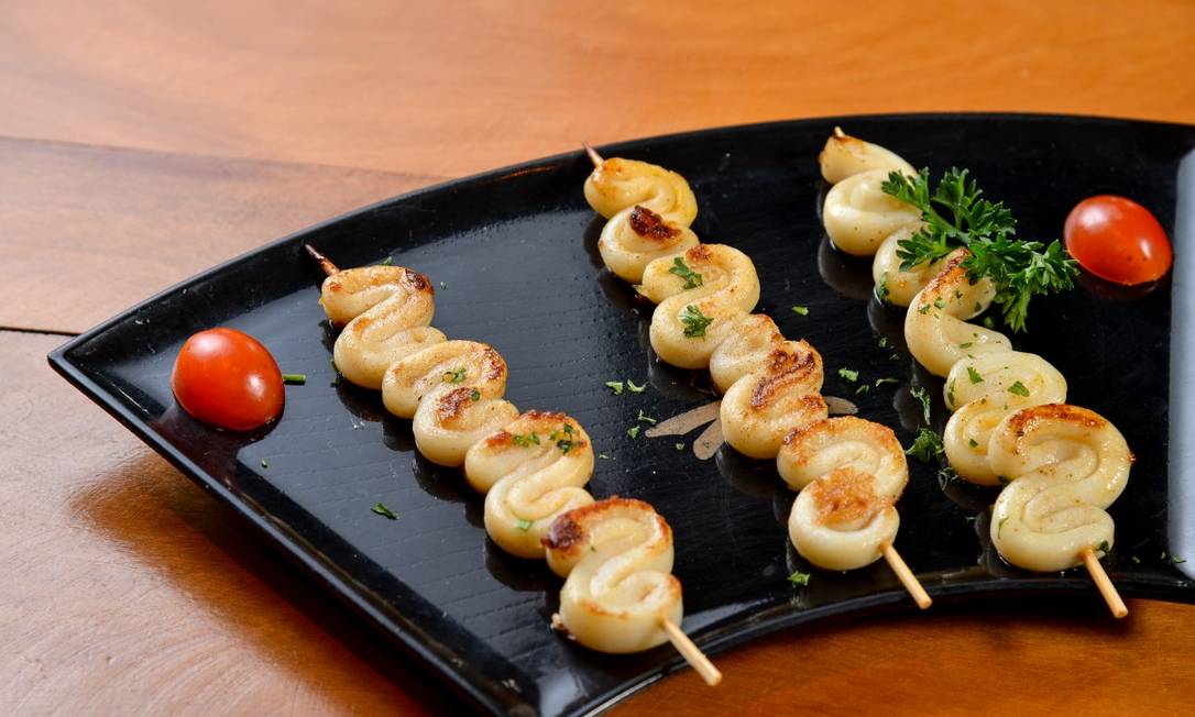 Muito além do sushi e sashimi: Azumi promove festival de lula com novas ...