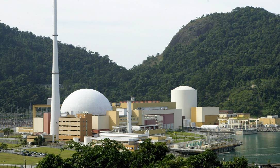 Edital para concluir Angra 3 sai no fim do ano, diz presidente da ...