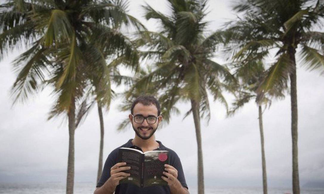 Novo Raphael Montes se passará na Lapa - Época