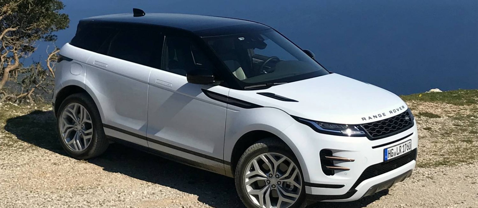 No asfalto e na trilha com a nova geração do Evoque - Jornal O Globo
