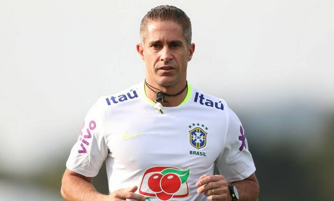 CBF anuncia Sylvinho como técnico da seleção olímpica - Jornal O Globo