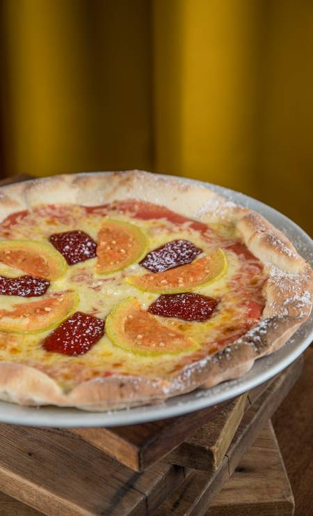 Menu criativo de Claude Troisgros tem pizza de espaguete e de vatapá ...