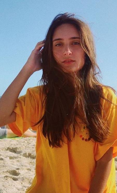 Confira as fotos de Bruna Pinheiro, neta da eterna 'Garota de Ipanema ...