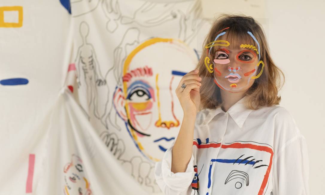 Alerta tendência: a turma que renova o guarda-roupa pintando peças com ...