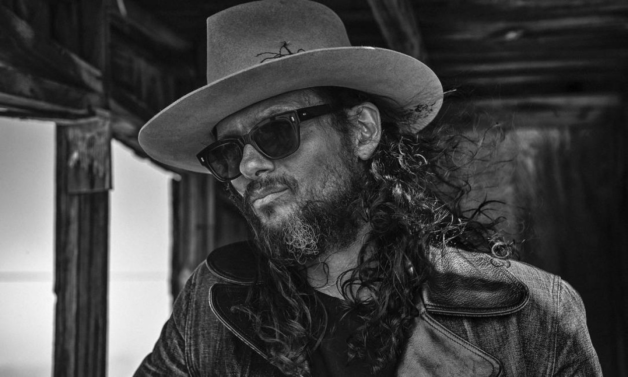 Após superar câncer duas vezes, ex-Menudo Robby Rosa volta ao Brasil ...