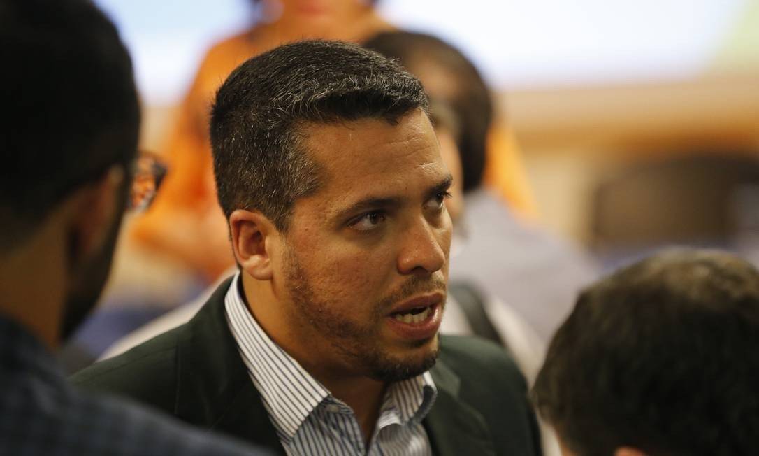 Após anúncio de candidato do PSL, saiba quem mais está de olho nas ...