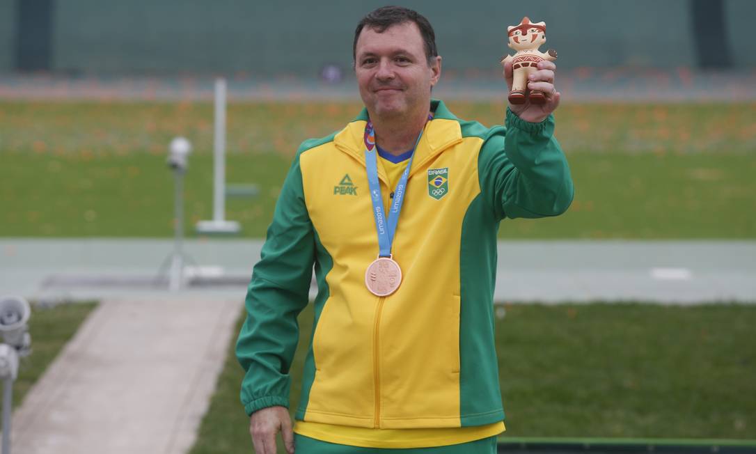 Conheça história de pais que 'se escalaram' na equipe dos filhos ...