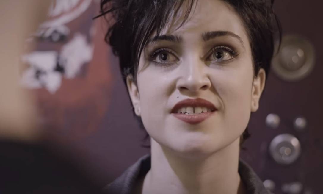 Jamie Auld em 'Madonna + The Breakfast Club' - Jornal O Globo