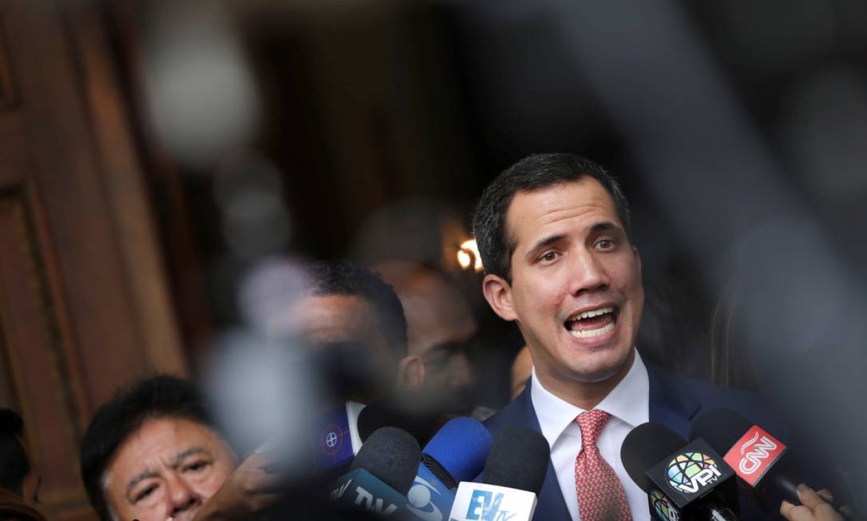 Militares dizem que na Venezuela não haverá golpe de Estado nem ...