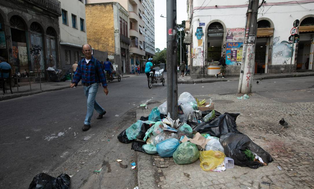 No Dia da Limpeza Urbana, Rio tem falta de conscientização e lixo ...