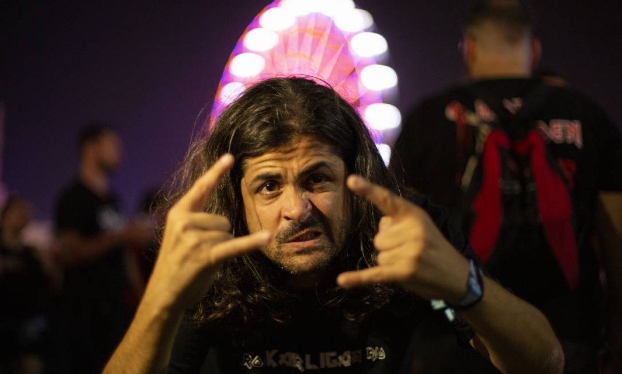 Acompanhamos um metaleiro durante a maratona de shows desta sexta no ...
