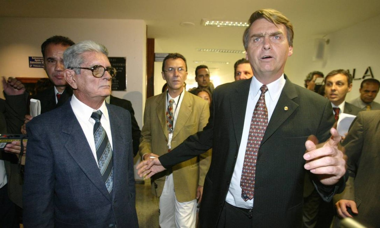 Relembre a trajetória de Bolsonaro por partidos políticos - Jornal O Globo
