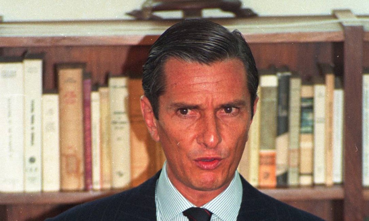 A carreira política de Fernando Collor: de presidente a senador ...