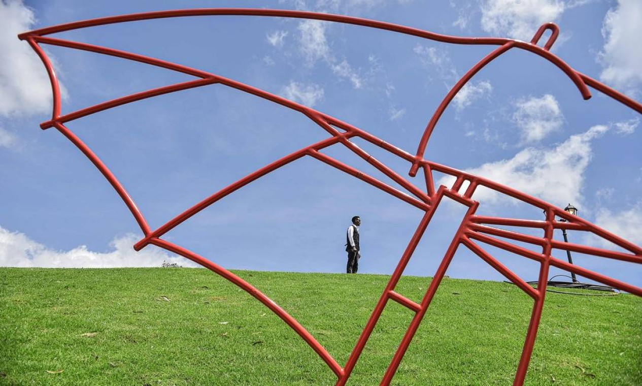 Veja imagens do Unity Park, aberto no lugar do antigo palácio imperial ...