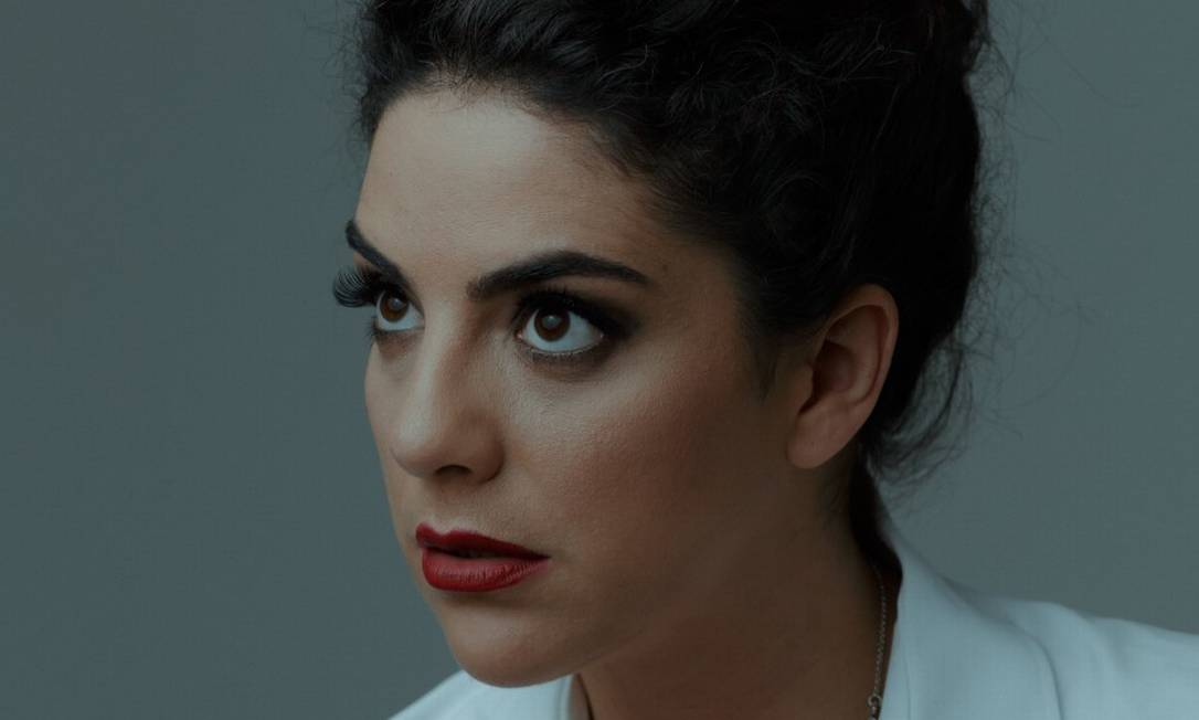 No elenco de nova série da Globo, Martha Nowill comemora presença ...