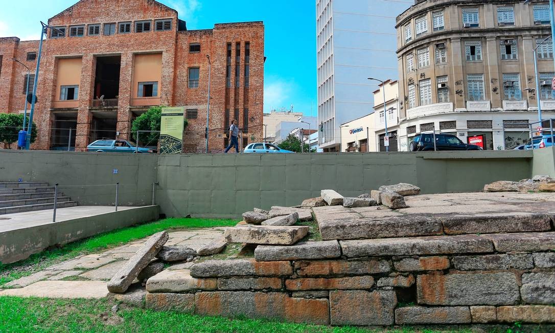 Cais do Valongo ainda aguarda infraestrutura acordada com a Unesco ...