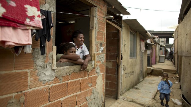 Histórias da miséria: extrema pobreza aumentou 47% entre 2014 e 2018 e ...