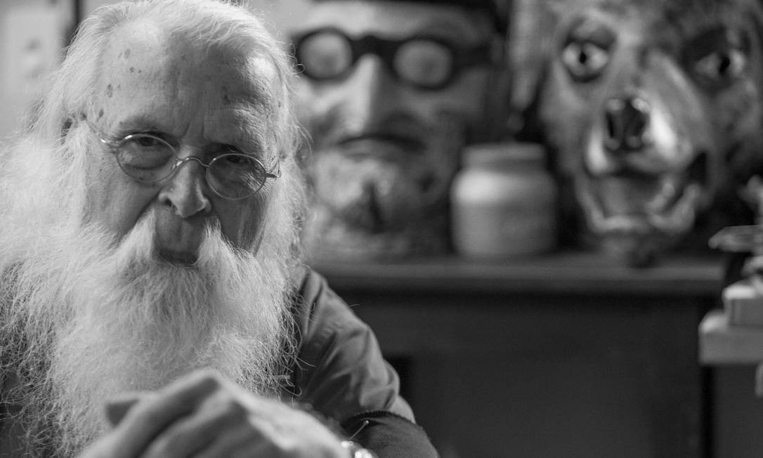 Morre o escultor e pintor Francisco Brennand, aos 92 anos - Jornal O Globo