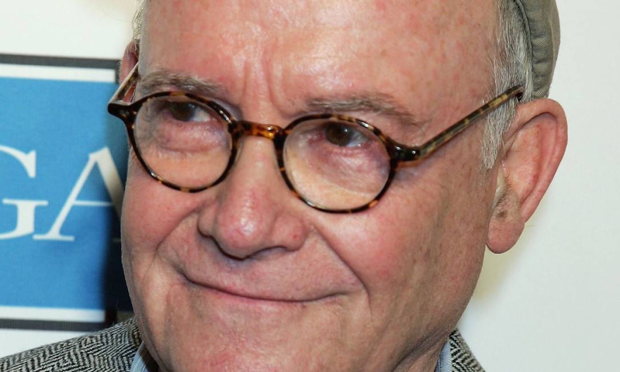 Morre Buck Henry, roteirista de 'A primeira noite de um homem' e ...