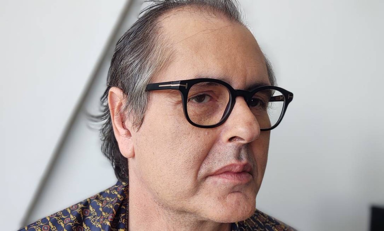 Charles Cosac: 'Quero fazer livros até morrer' - Jornal O Globo