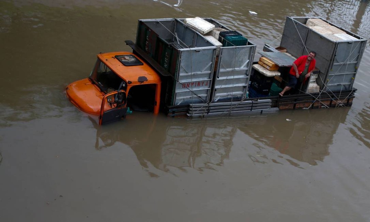 Chuva castiga São Paulo; veja fotos - Jornal O Globo