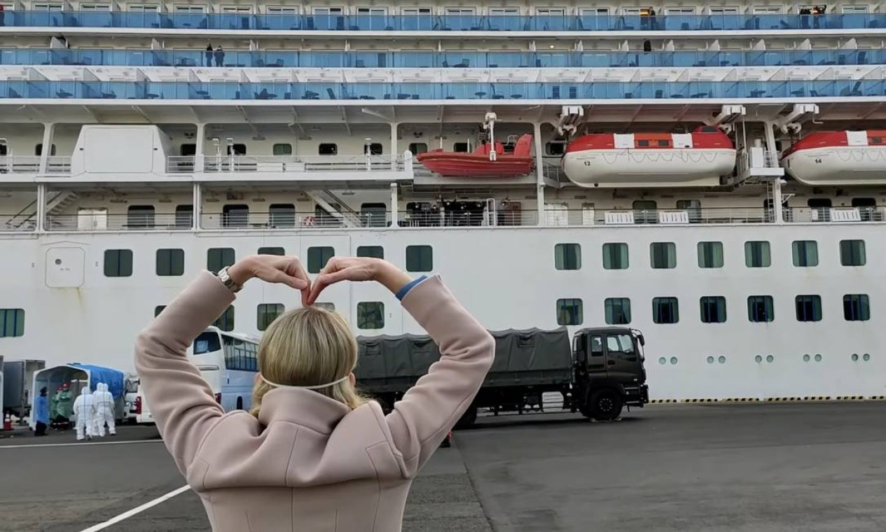 Comandante do Diamond Princess vira 'Capitão Coragem' por suas ações na ...