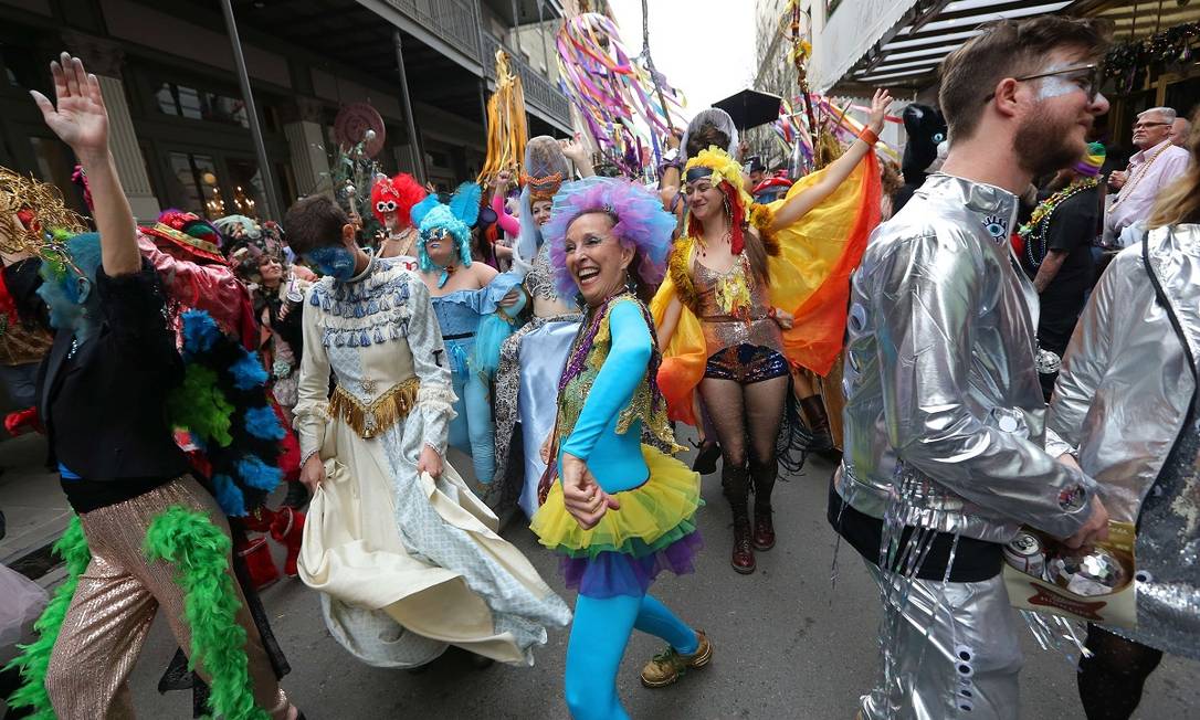 Carnaval pelo mundo: veja os países que merecem ser visitados durante a ...