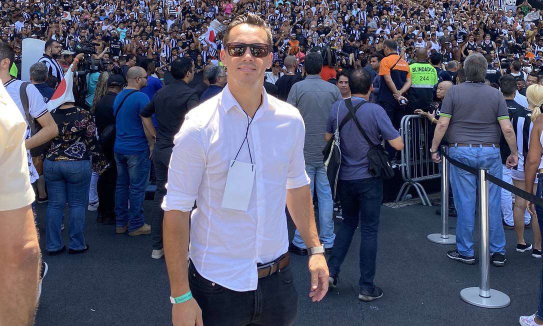 Ele liga Botafogo a Honda e Yaya Touré; conheça o empresário Marcos ...