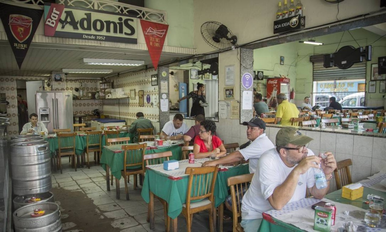 Coronavírus: Bar Adonis terá entrega a domicílio pela primeira vez em ...