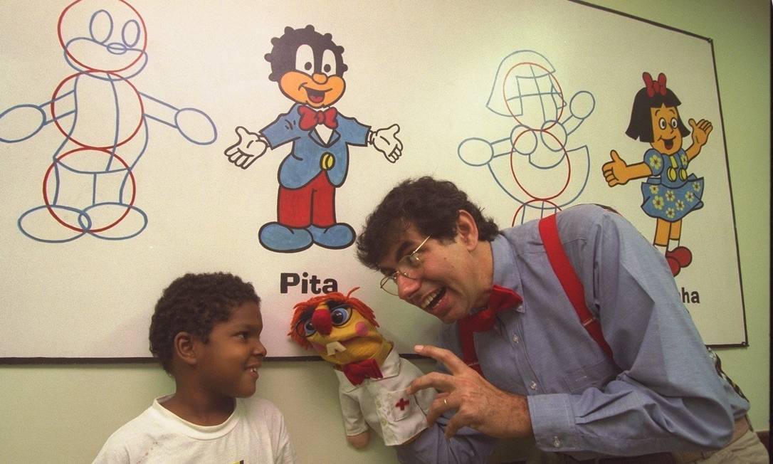 Morre o artista plástico Daniel Azulay, aos 72 anos, vítima de ...