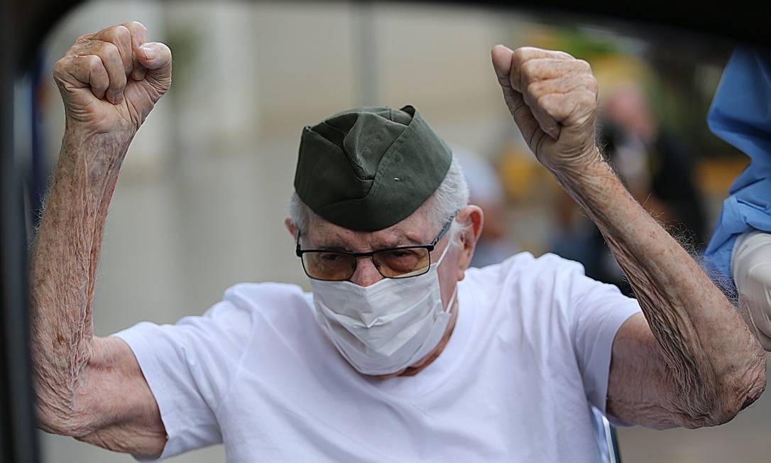 Brasil tem 14 mil curados da Covid-19: 55% dos casos confirmados ...
