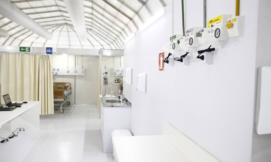 Com duas semanas de operação, hospital de campanha do Rio registra 11 ...