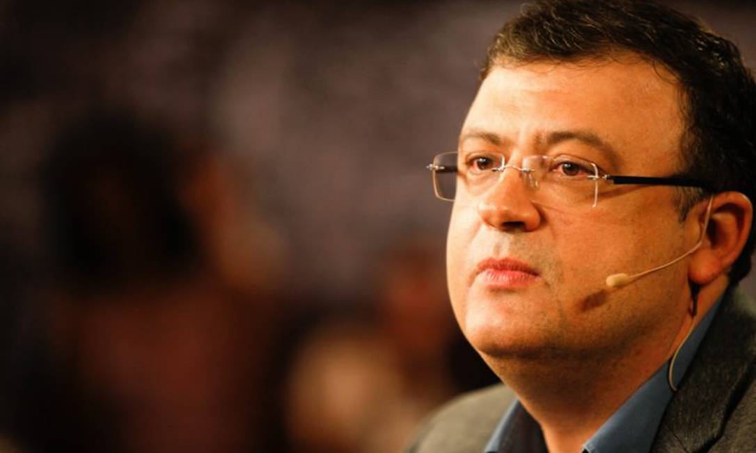 Christian Dunker, psicanalista, será o entrevistado ao vivo deste ...