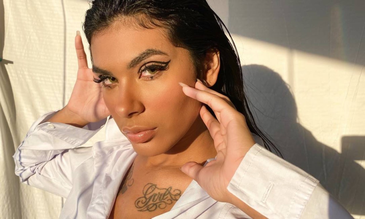 Confira o ensaio estrelado por Pocah - Jornal O Globo