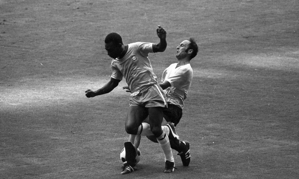 Copa de 1970: Brasil 3 x 1 Uruguai, como Clodoaldo abriu a defesa ...