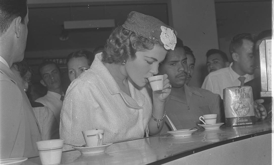 Martha Rocha, a primeira Miss Brasil, morre aos 83 anos em Niterói ...