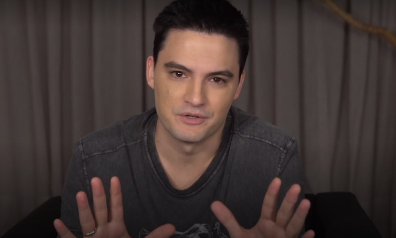 Felipe Neto pede em vídeo no NYT que americanos ajudem Brasil e não ...
