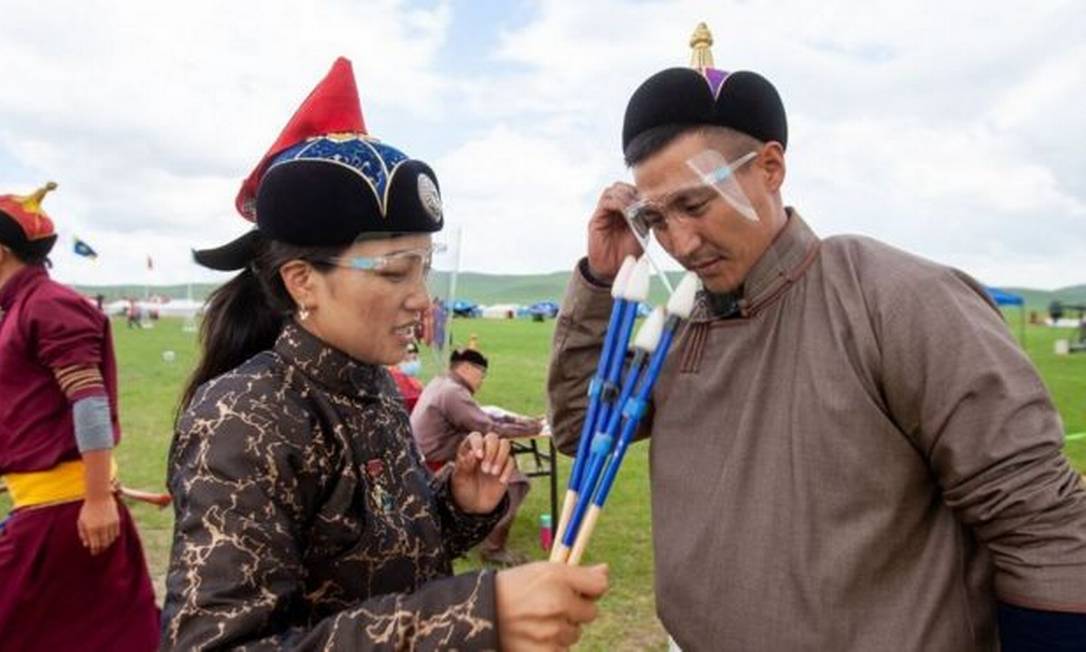 'O espírito de Genghis Khan': colada à China, Mongólia tem zero mortes ...