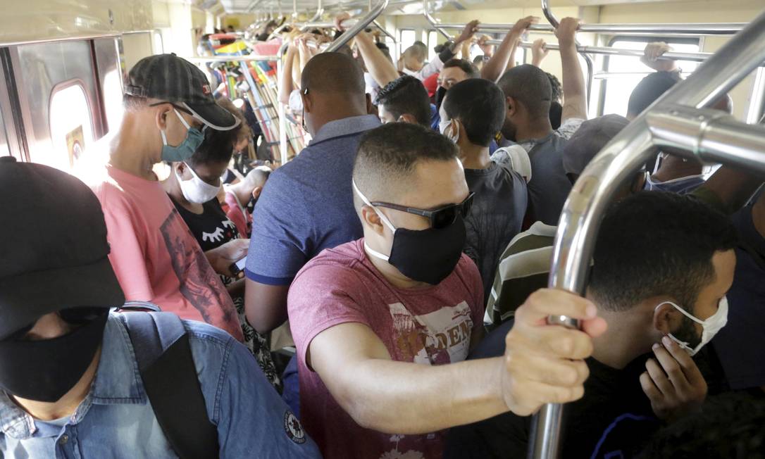 Transmissão do coronavírus está mais rápida no Brasil, aponta estudo ...