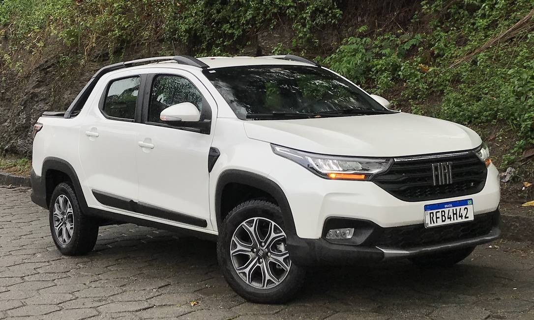 Strada: nova geração da picape mostra no dia a dia que está à altura da ...