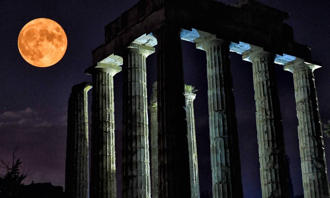 Veja fotos da lua cheia pelo mundo - Jornal O Globo