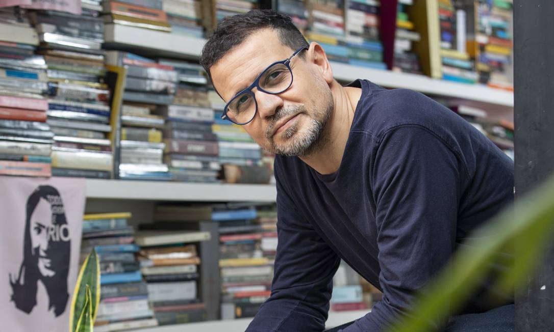 Marcus Faustini produz festival, clipe, debates e organiza coleção de ...