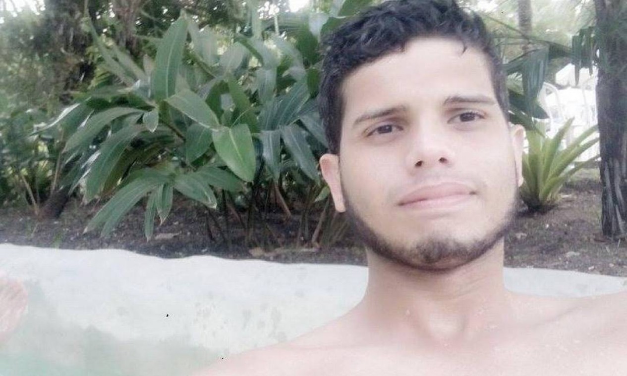 Jovem morre após saltar de 'pêndulo humano' e cair de altura de 107 ...